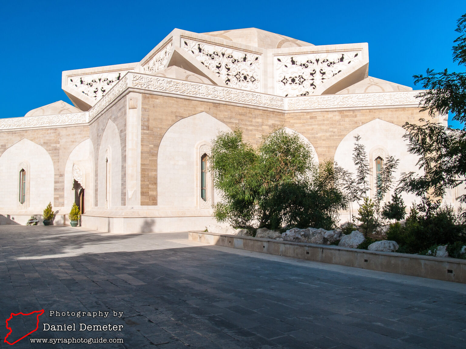 al-Qardaha القرداحة – Syria Photo Guide