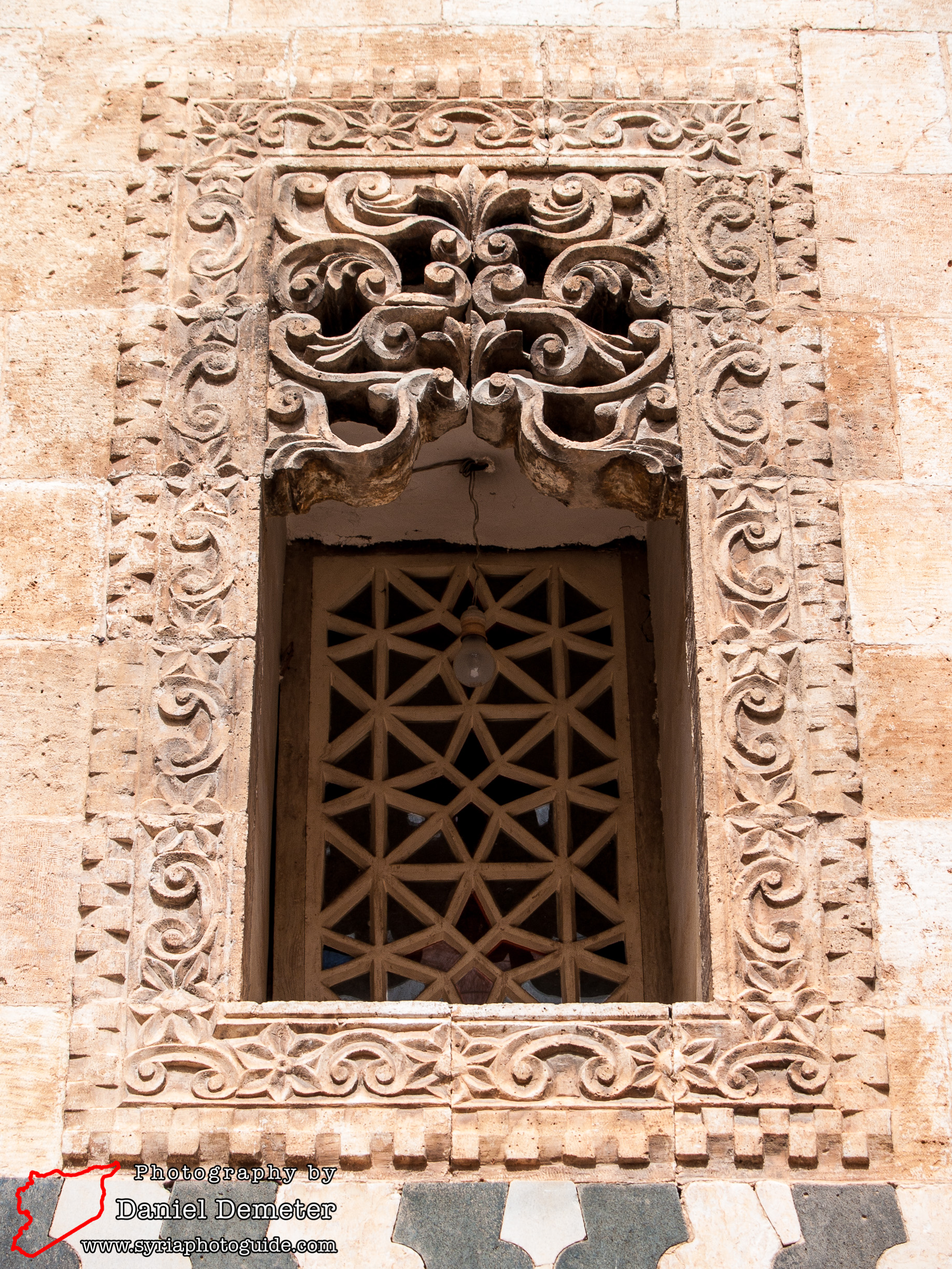 Hama – Qasr al-Azem حماة – قصر العظم – Syria Photo Guide